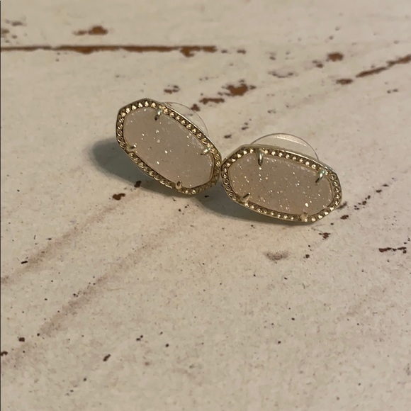 Kendra Scott | Jewelry | Kendra Scott Ellie Gold Stud Iridescent Drusy | Poshmark